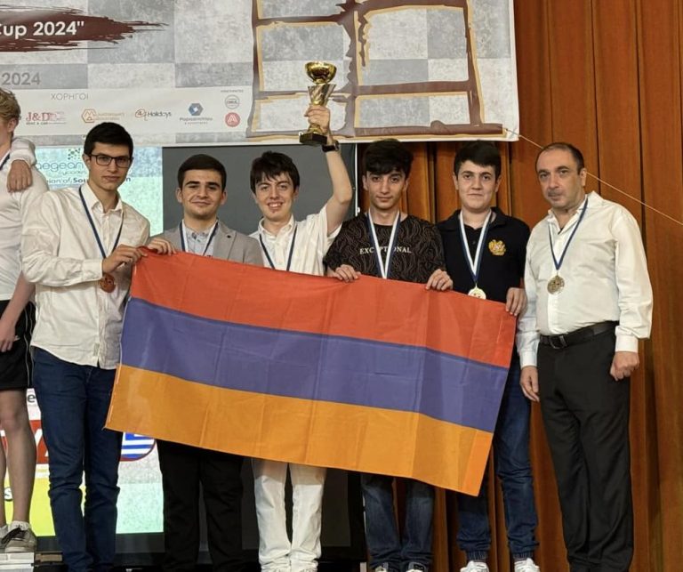 The Armenian team under the leadership of GM Artashes Minasian is the ...